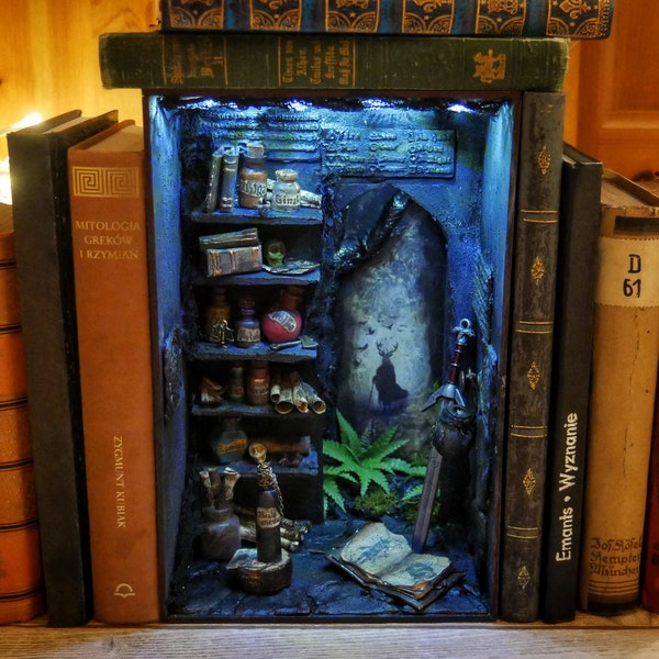 Booknook - Etsy