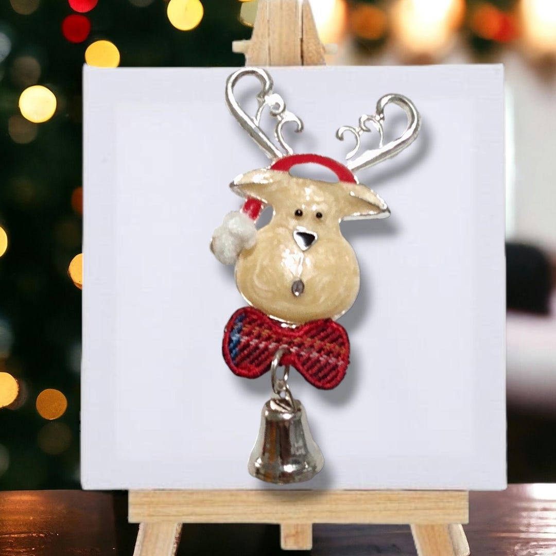 Vintage New Christmas Jingle Bell Reindeer Pin /pendant / Ornament NOS ...