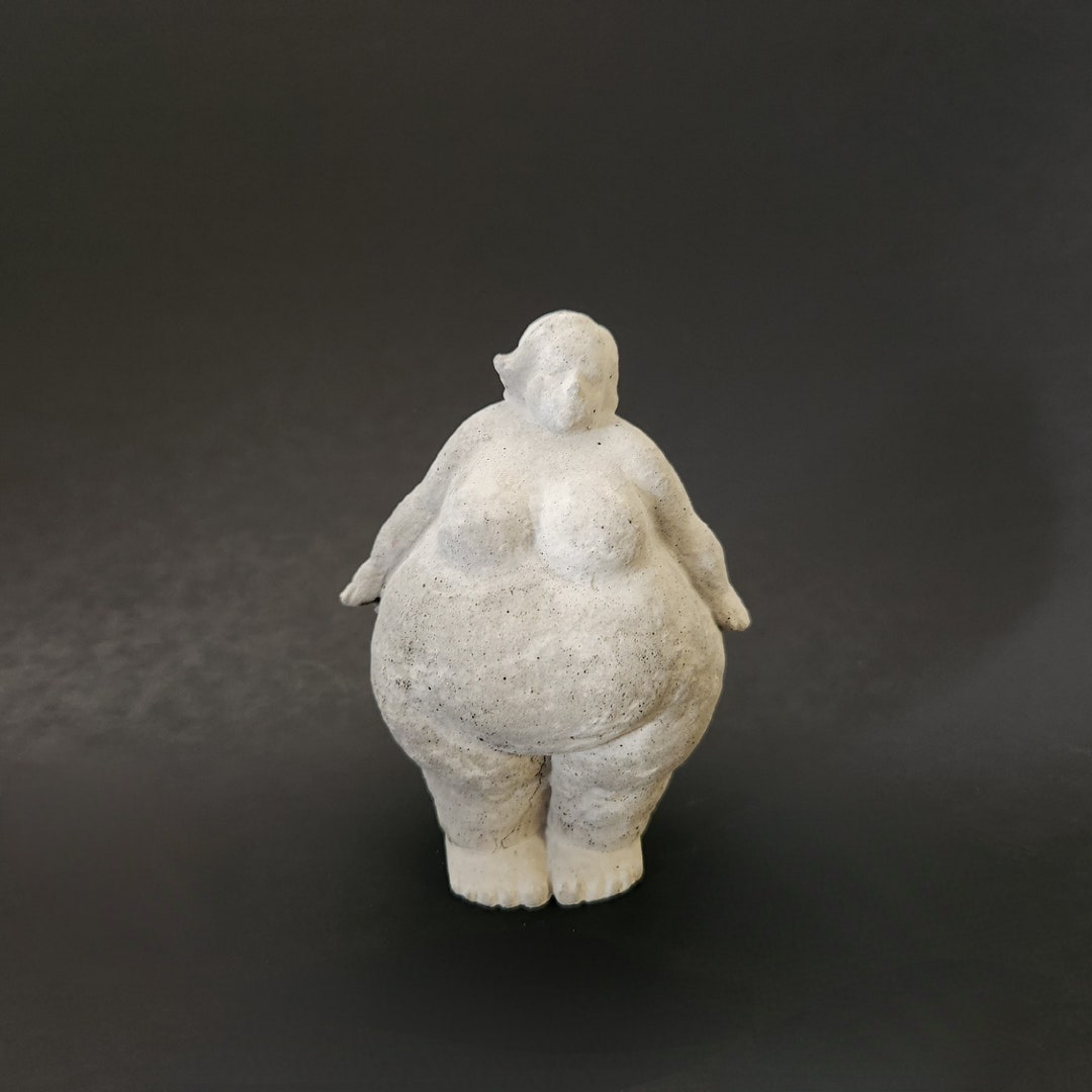 Beautiful Small Plus-sized Woman Statue | Decorative Lady Art Sculpture ...