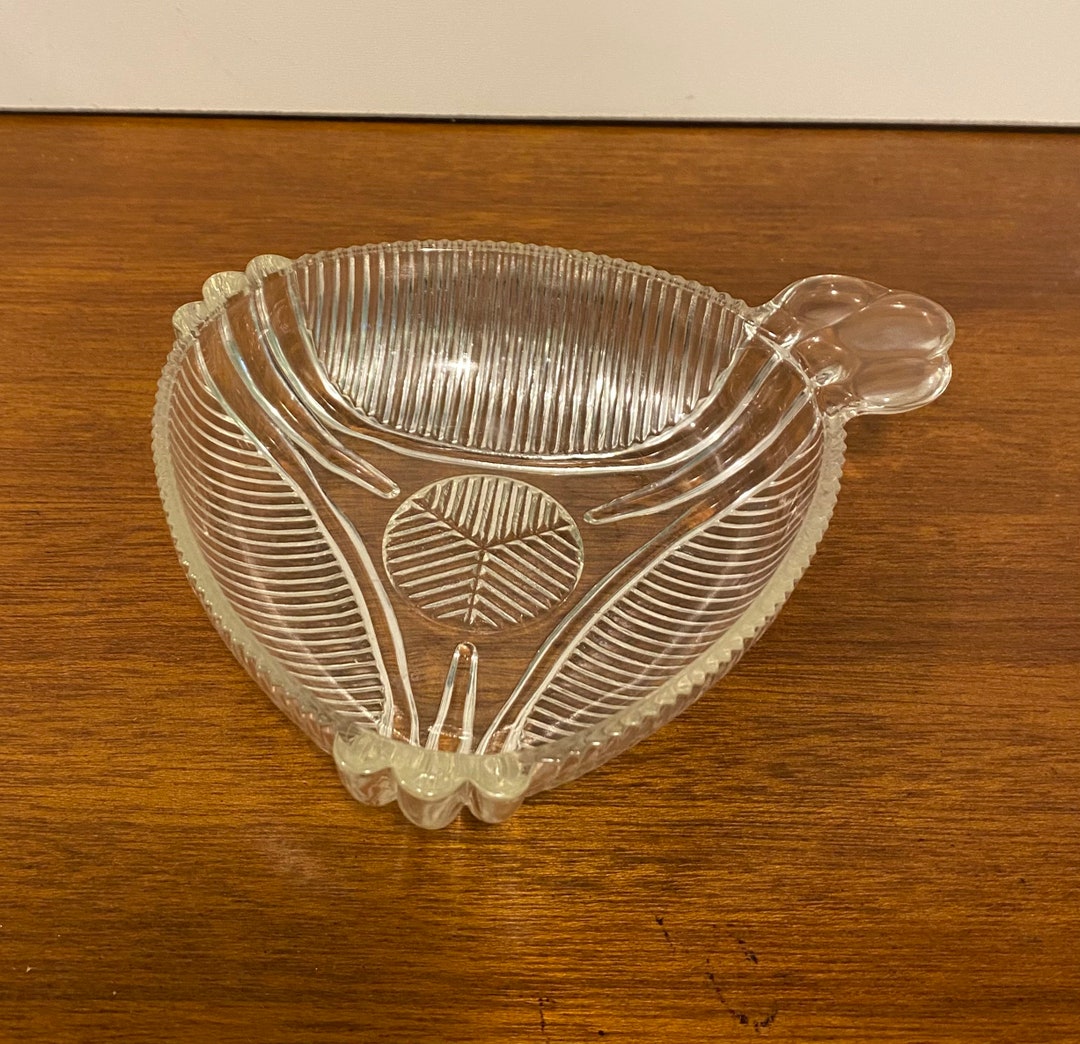 Vintage Atlas Glass Clear Glass Triangle Shaped Bowl With Scalloped ...