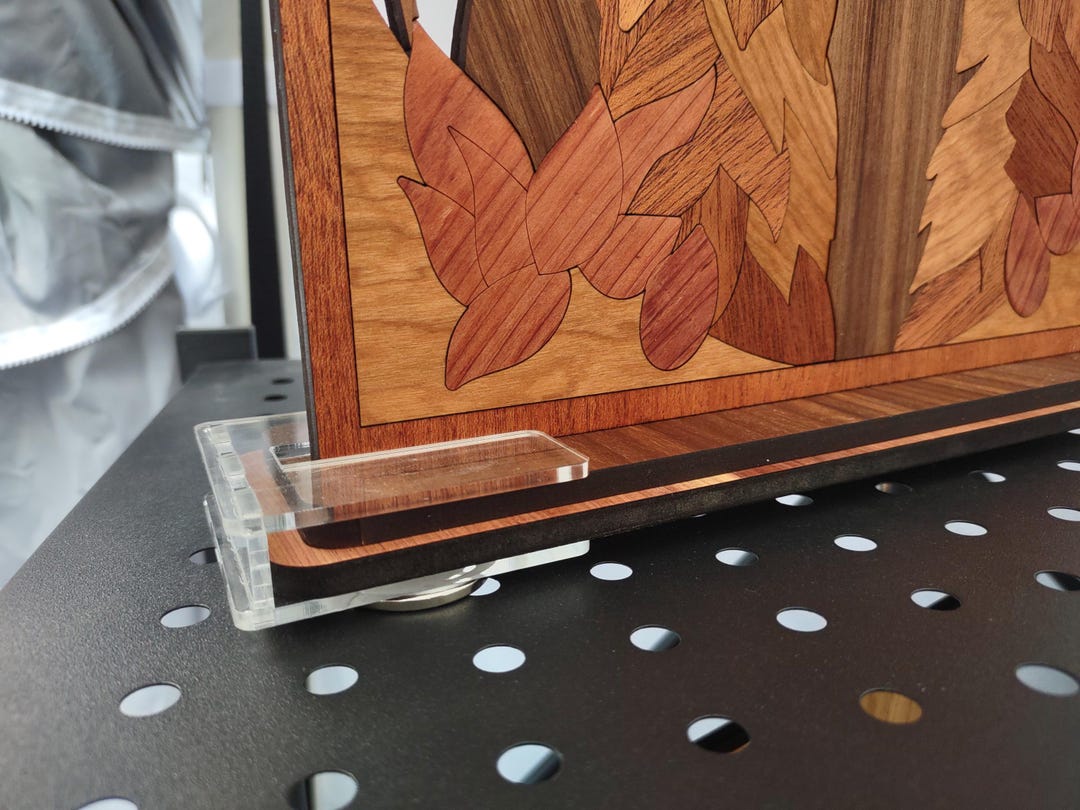 SVG File - Acrylic Bracket for Windy Displays - Etsy