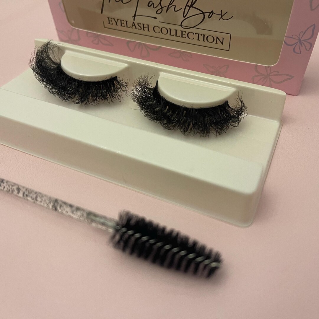 CHINA DOLL Fluffy Strip Lashes | Super Thick and Fluffy Lashes | 15-18mm Lashes - Etsy UK