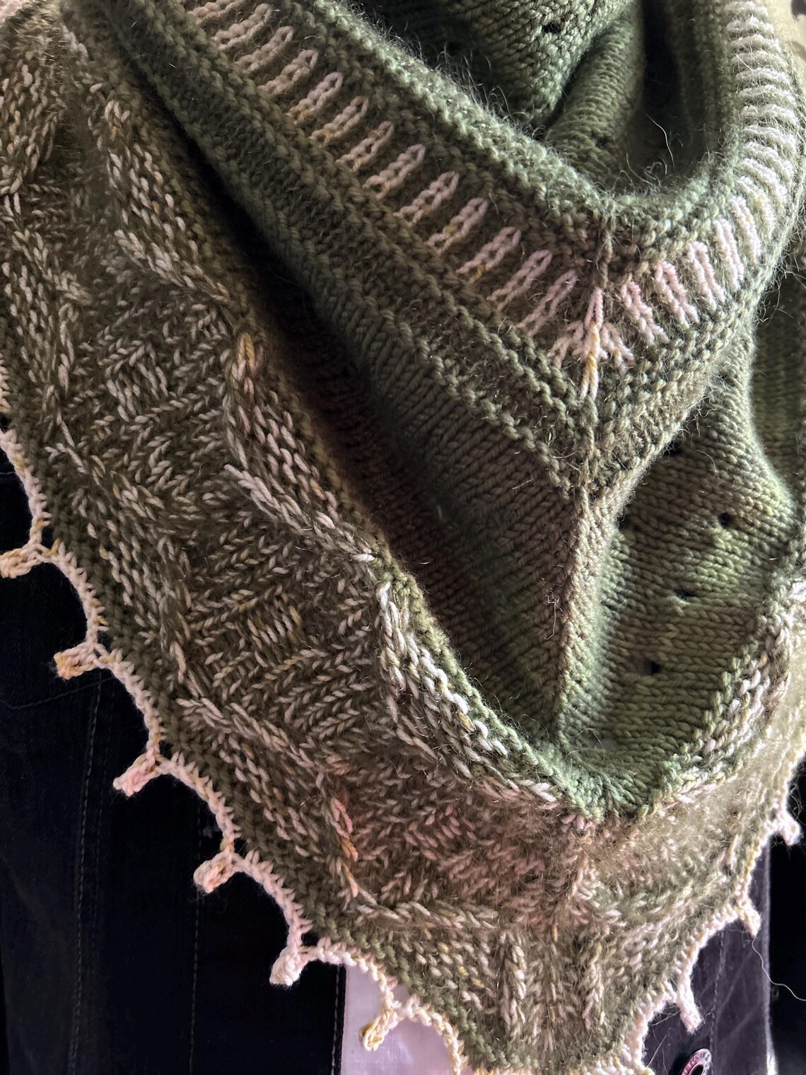 Marled Mischief Knitting Shawl Pattern PDF - Etsy