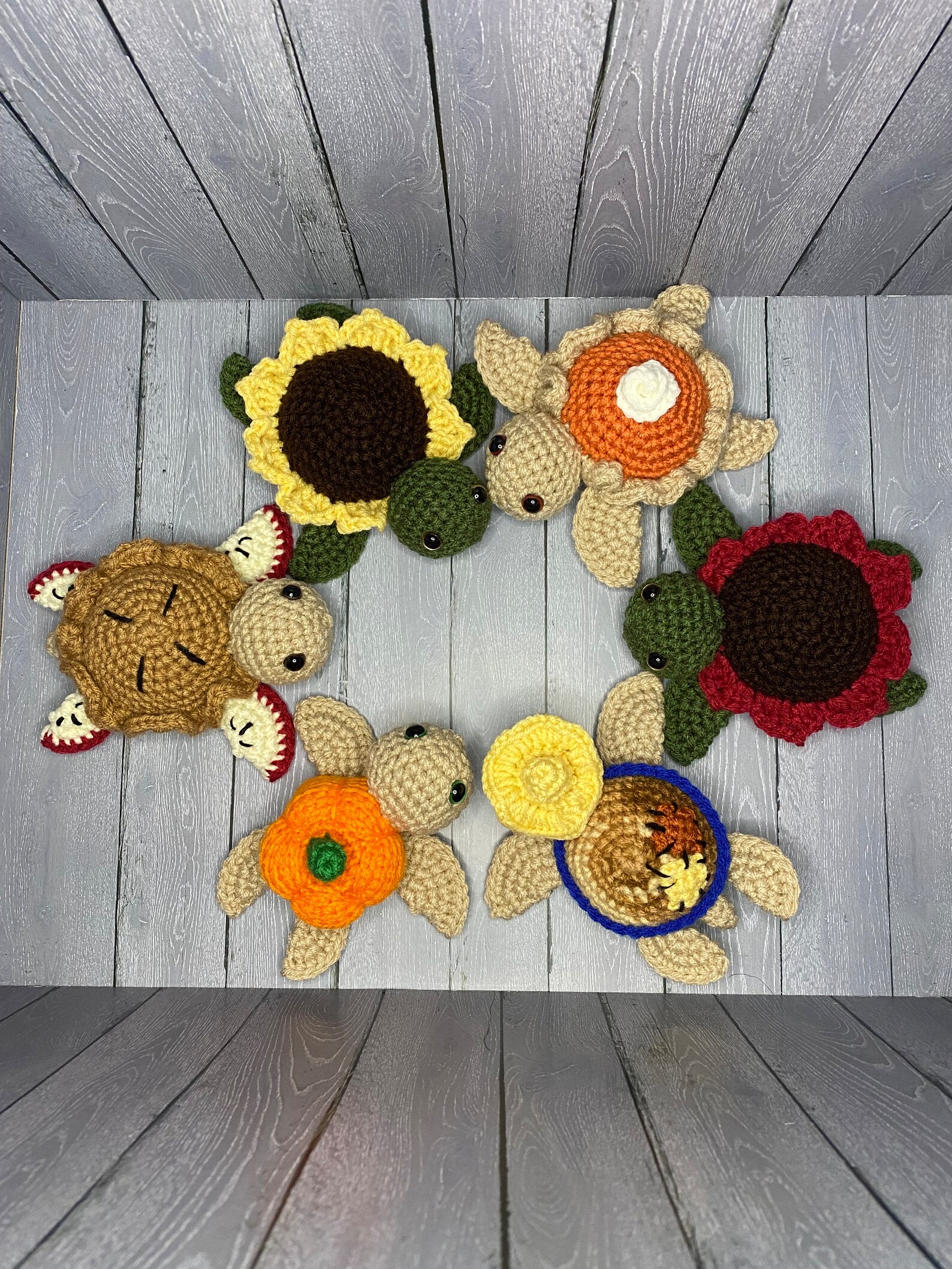 5 Crochet Sea Turtle Pumpkin Pie Apple Scarecrow Sunflower Fall ...