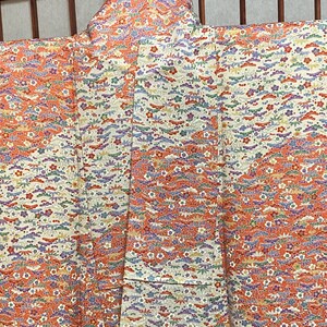 Practically Perfect Beautiful Wearable Vintage Coral and White Silk ...