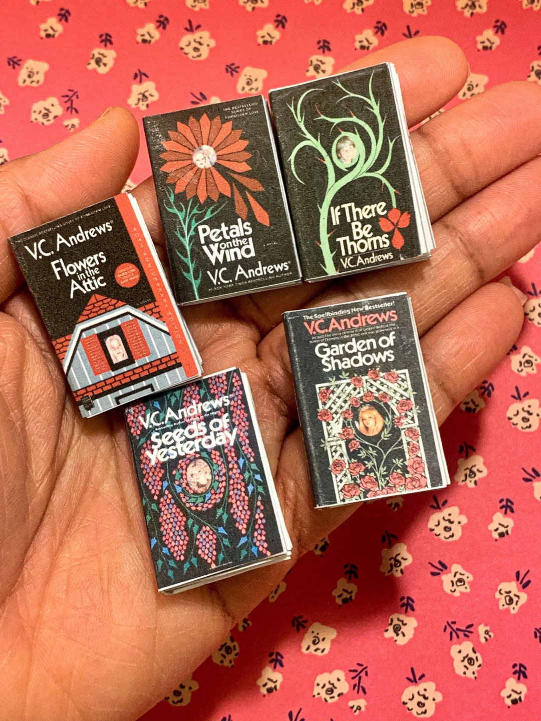 5 Miniature V.C Andrews Books for 1/6 Scale Dolls Flowers in the Attic ...
