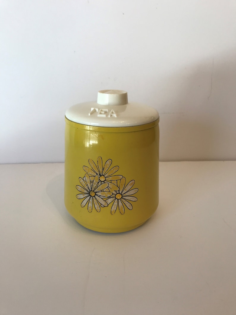 Vintage Yellow Metal Tea Canister With Plastic Lid and Daisy - Etsy