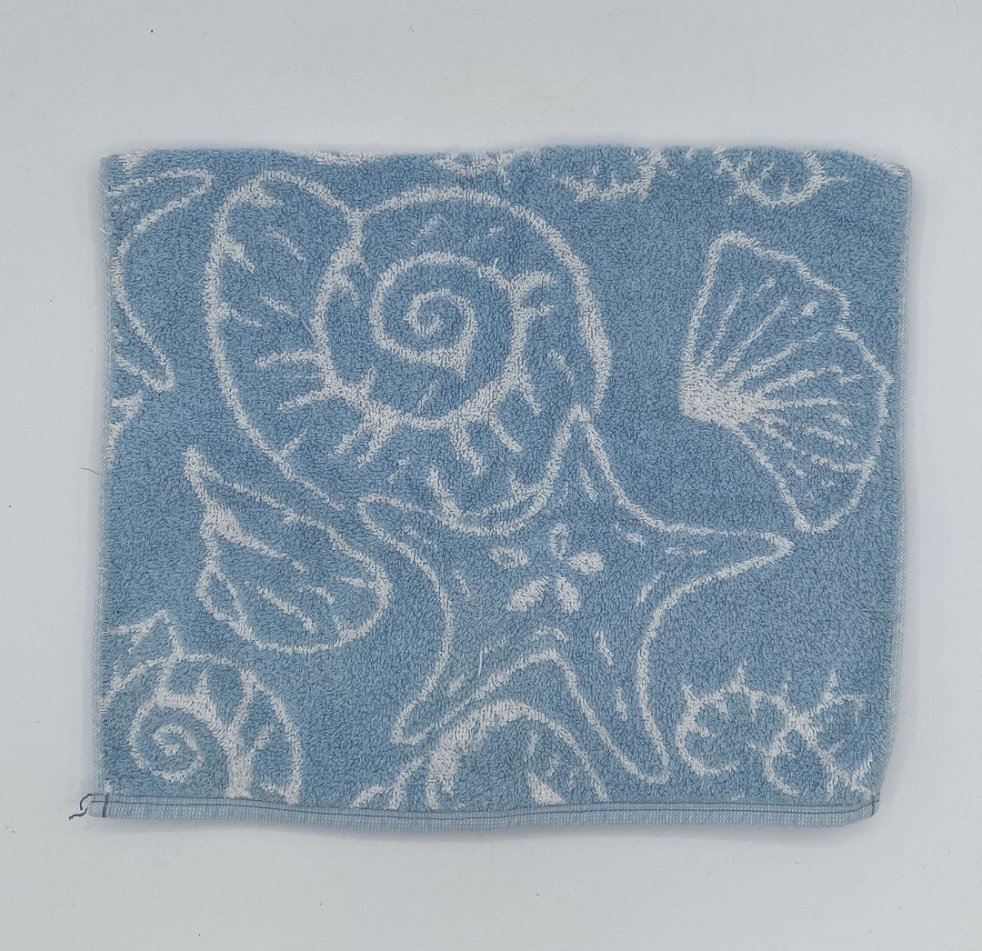 Classic Traditions Cotton Hand Towel Baby Blue and White Seashells ...