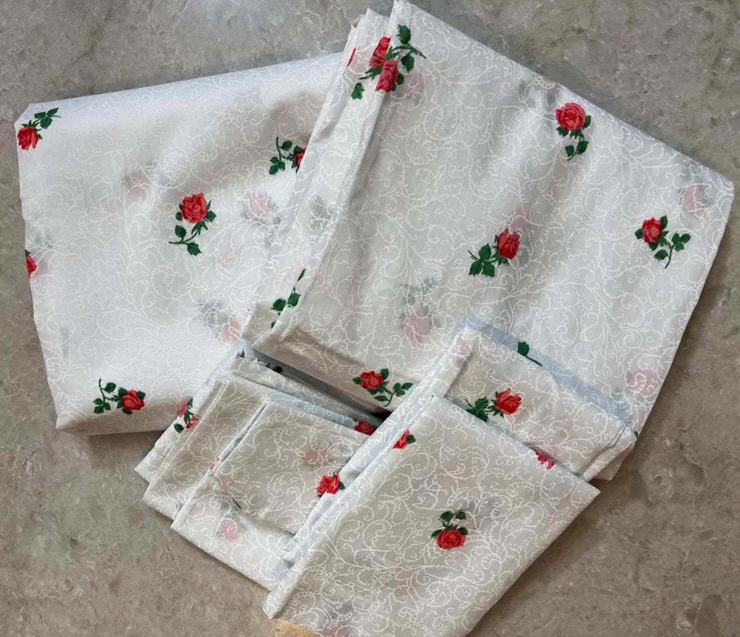 Vintage Thomaston Full Sheet Set: White Scroll & Rose Print (NOS) - Etsy