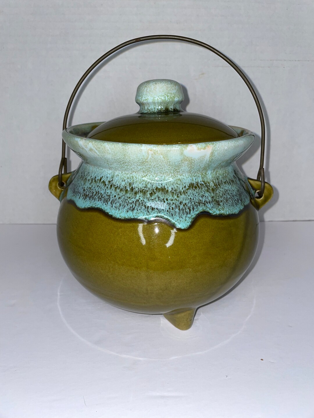 Hull Pottery Bean Pot Cookie Jar With Handle &lid Olive Green With ...