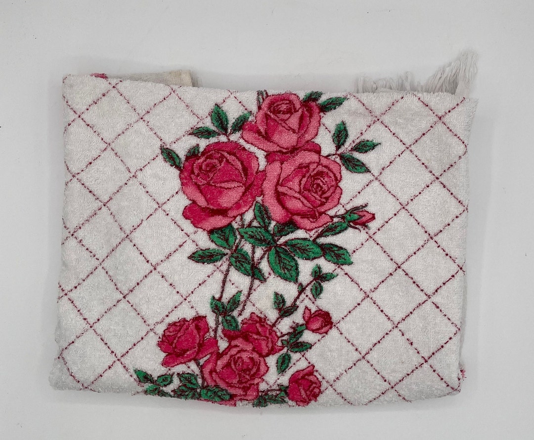 Vintage White Leshner Bath Towel With Pink Roses With Trellis Design - Etsy