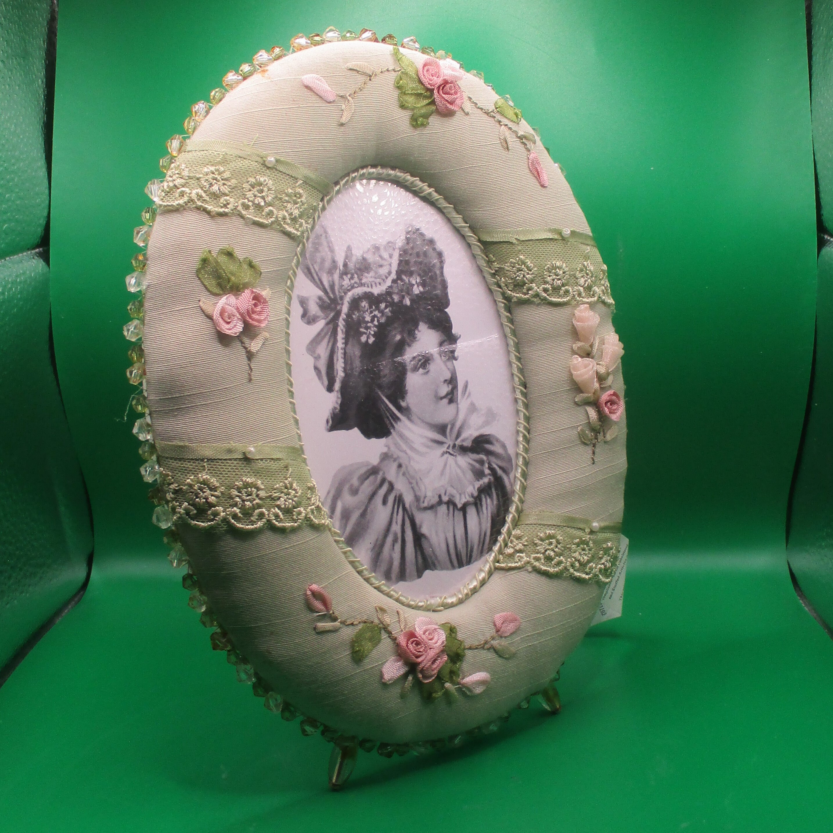 Oval Shape Victorian Style Cloth Frame Sage Pink Roses Lace Beaded ...