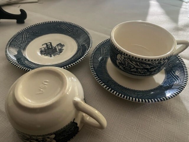 Currier and Ives Blue Pattern Cups and Saucers - Etsy