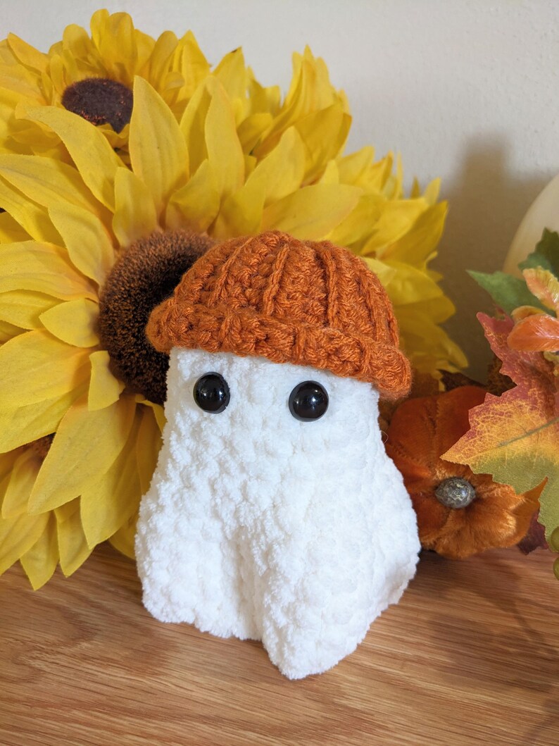 Crochet Ghosts With Hats [crochet Pattern] *DIGITAL DOWNLOAD* - Etsy