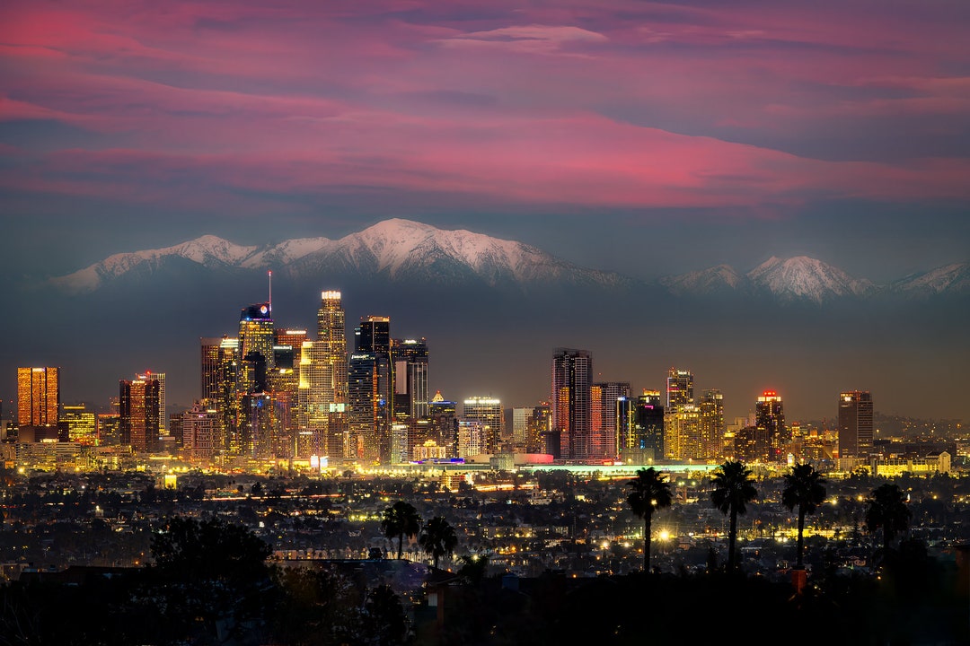 Los Angeles Skyline at Dusk Against Mountains / Home Decor/canvas Art ...