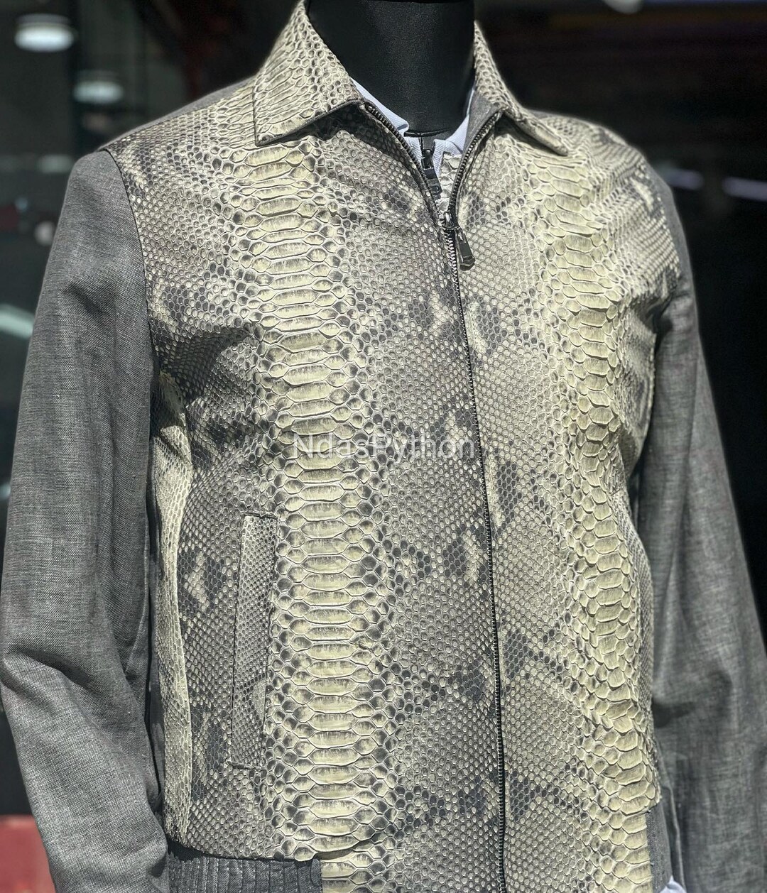 70%off for Bulk Order, DM White Exotic Genuine Python Jacket, Real ...
