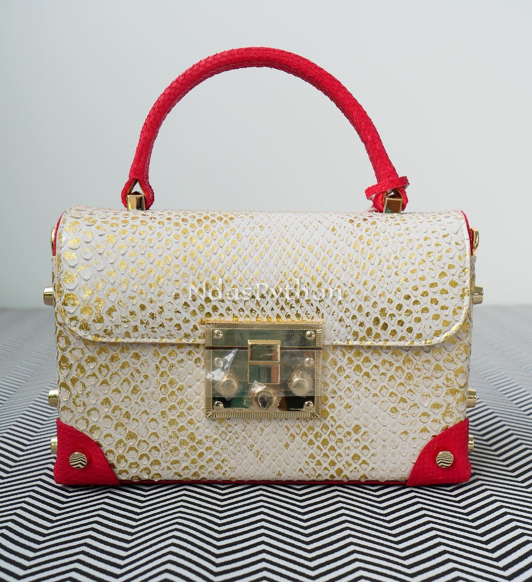 White and Red Genuine Lizard Top Handle Bag, Real Lizard Skin, Natural ...