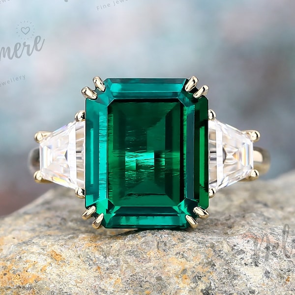 Lab Created Emerald Art Ring - Etsy
