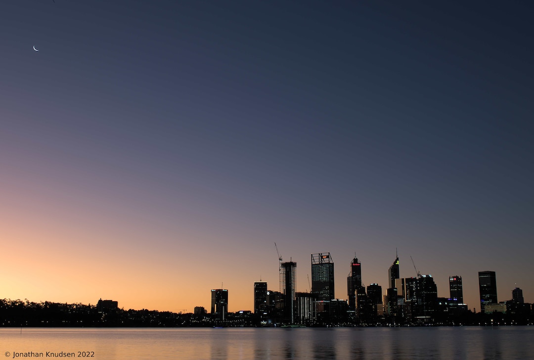 Stunning Perth City Landscape at Dusk - Etsy