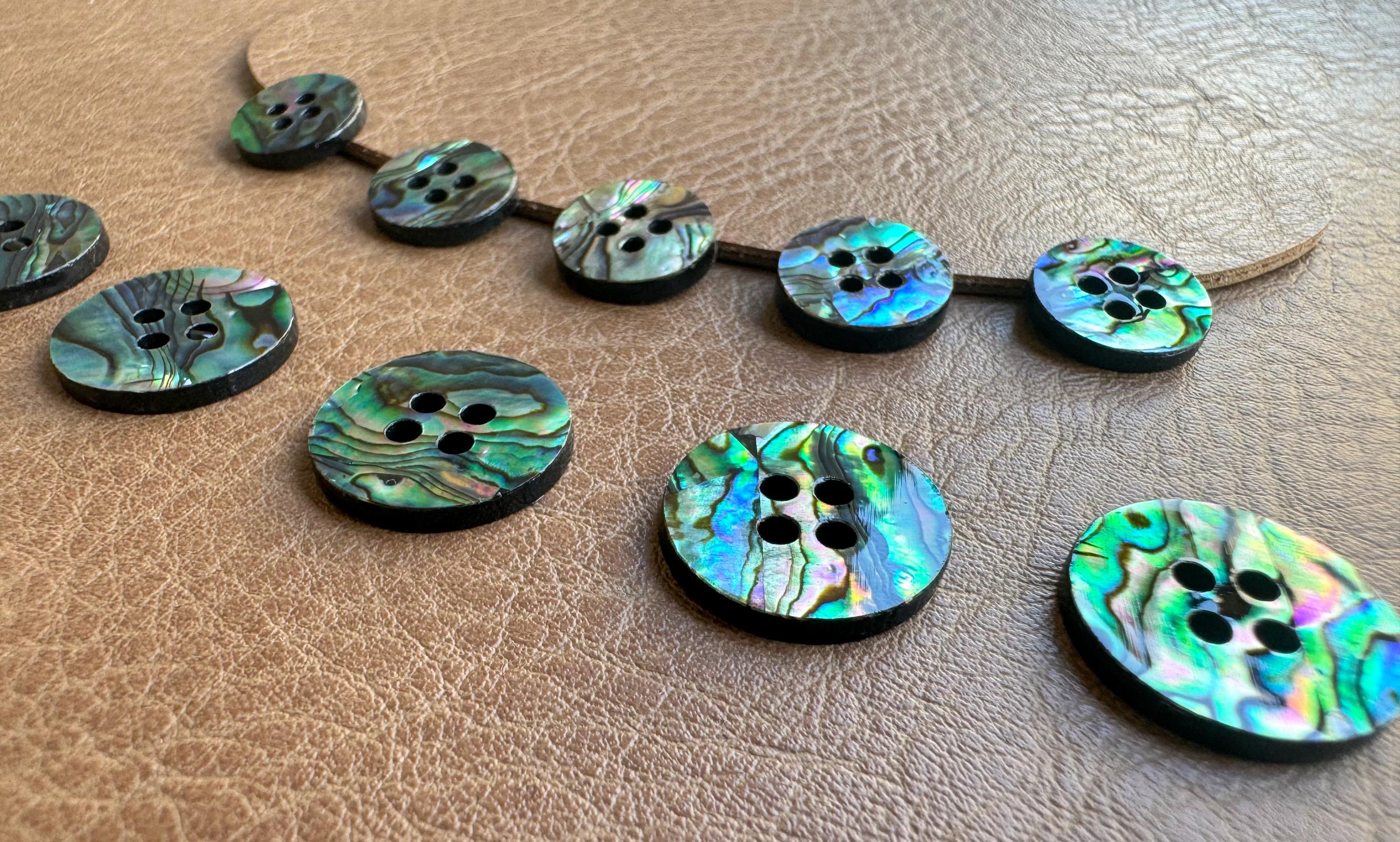 Natural Abalone Shell Buttons ,round Buttons,iridescent Four-hole ...