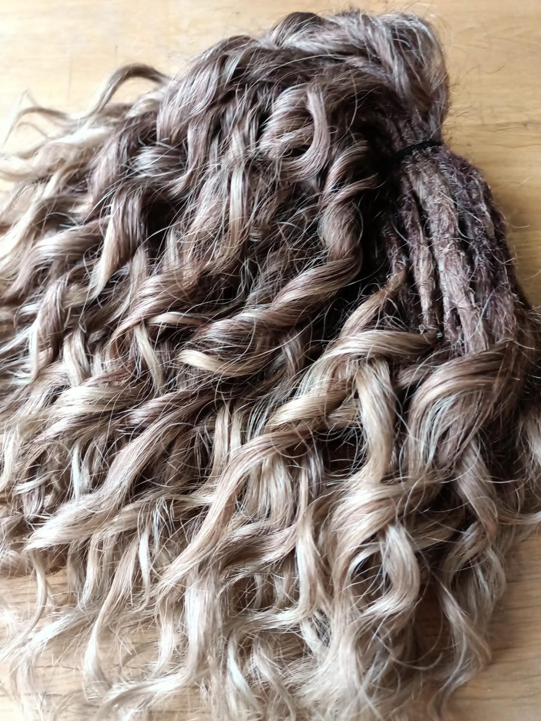 Short Light Brown to Blonde Ombre Waved Synthetic Dreadlocks/ Auburn ...