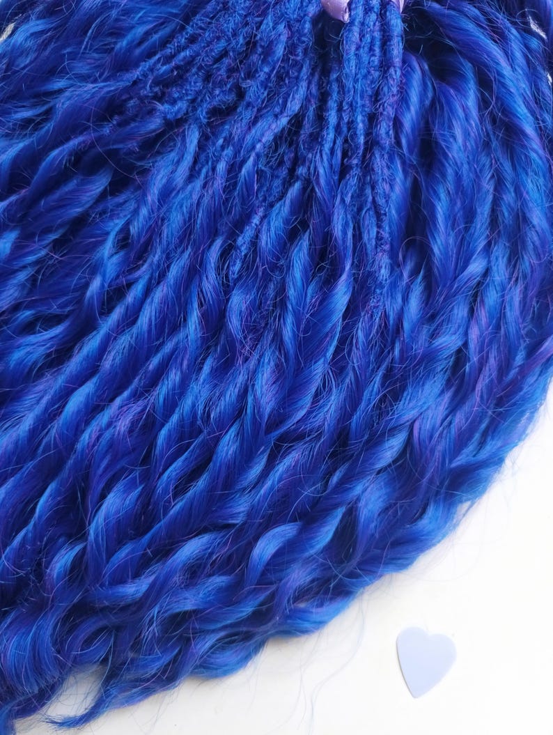 Rastas rizadas azules hechas a mano, extensiones de rastas sintéticas ...