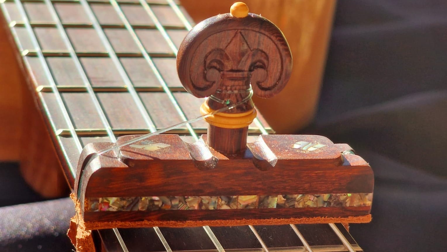 Wooden Capo / Capo for Classical Flamenco Guitar / Flamenco Capo - Etsy