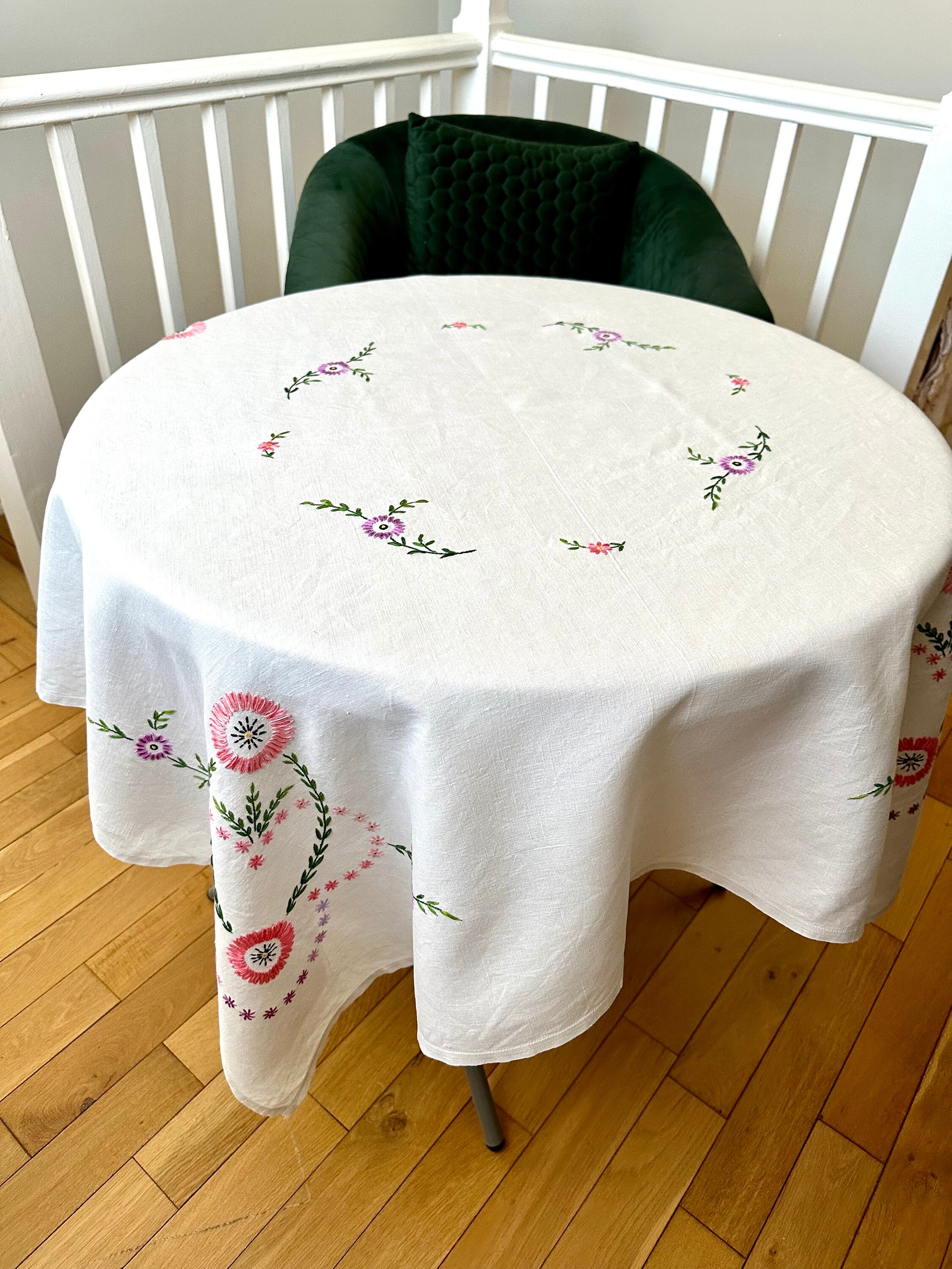 Vintage White Rectangular Shape, Embroidered Table Cloth. - Etsy