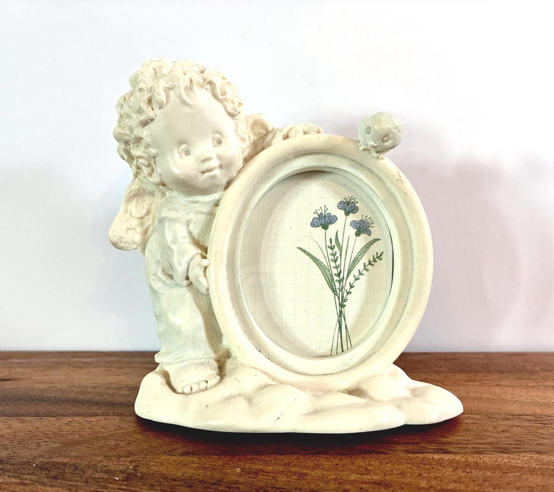 Mini Ceramic Angel Cherub Photo Frame: (2x2) Oval Tabletop Picture ...