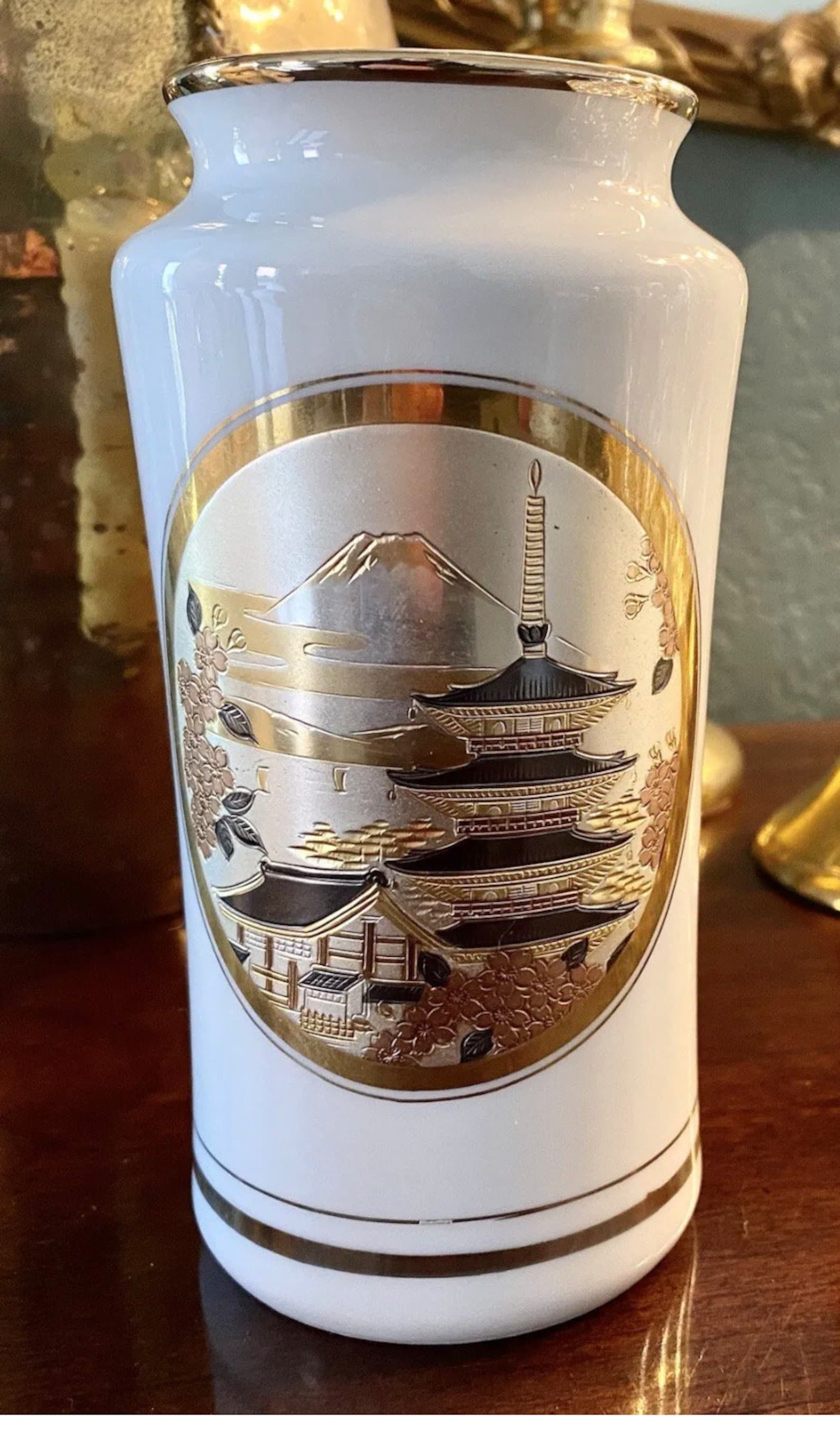 Japanese Chokin Art Gold Metal Engraved White Porcelain Collector Vase ...