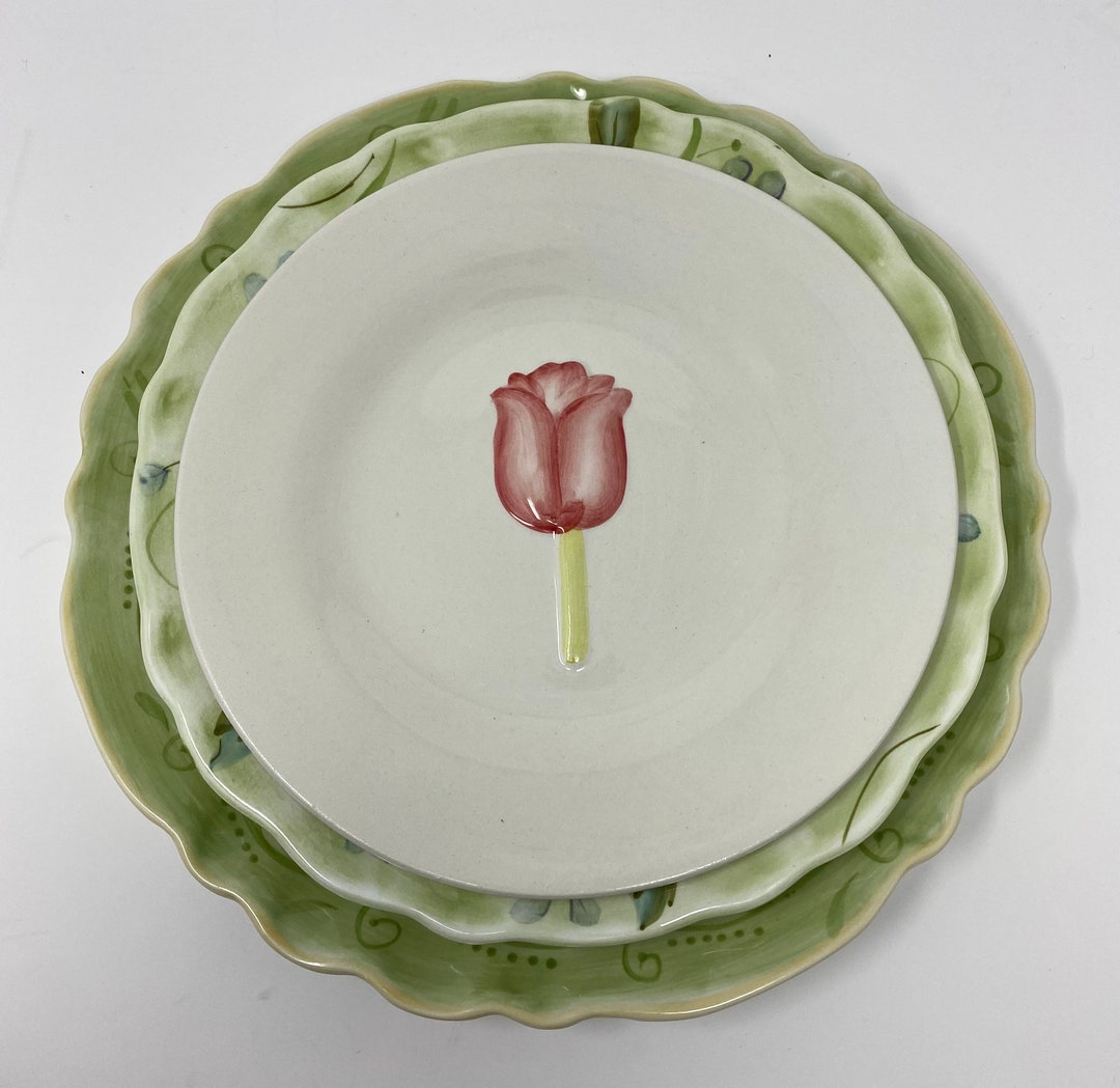 Tulip Plates by PAI With Raised Pink Flower Set of 4 Hand Painted 8 ...