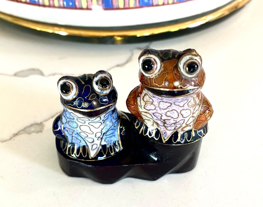 Vintage Cloisonne Enameled Brown and Black Mini Frogs Hand Painted Frog ...
