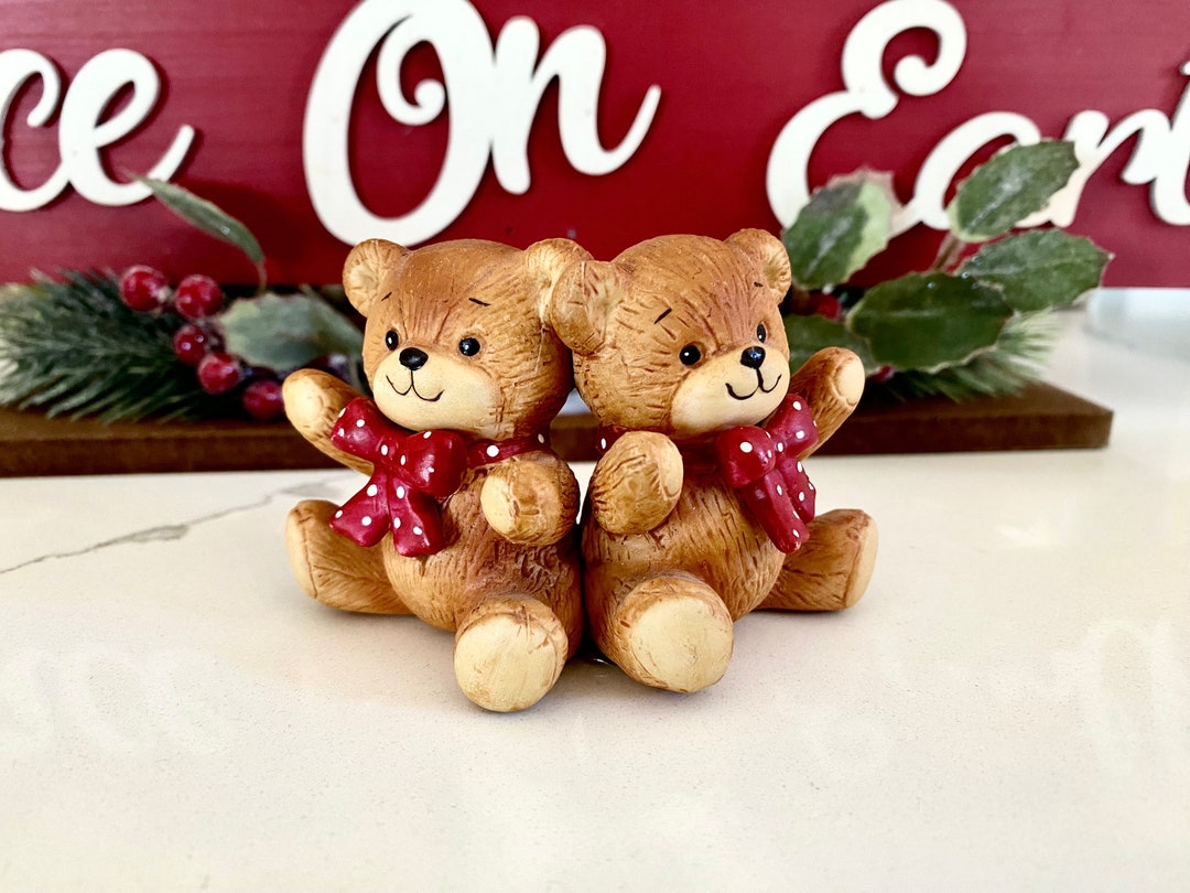 Enesco Christmas Sitting Brown Bears Figurine Classic Red Bow 1980s ...