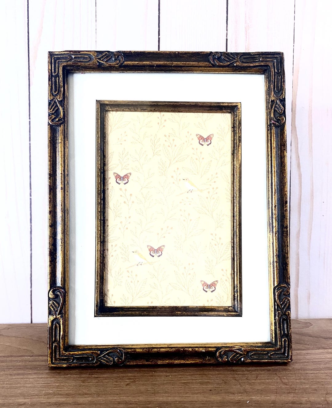 Vintage Antiqued Gold Wooden 4” X 6” Photo Frame Scrolled Edges With ...