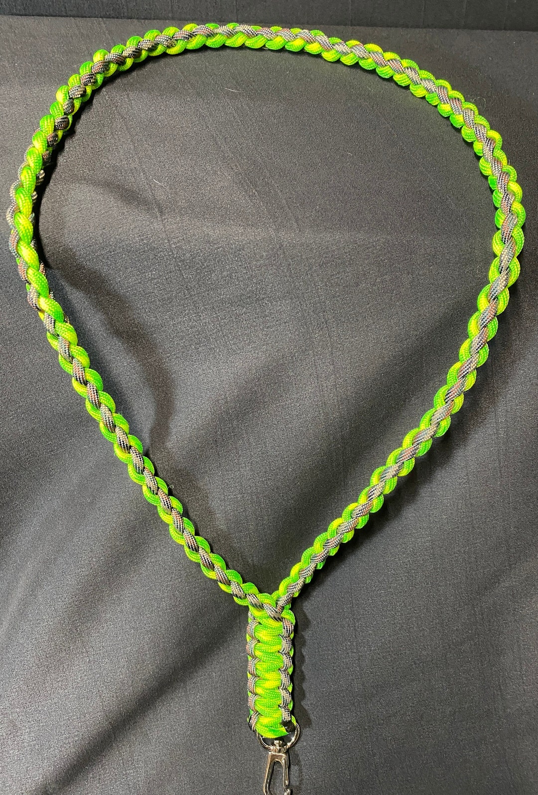 Paracord Round Braid Lanyard W/ Cobra Weave 2 Color - Etsy