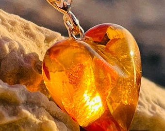 Sparkling Honey Amber Heart , Natural Baltic Amber, Amber Heart Pendant ...