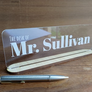 Desk Name Stand (acrylic & Wood) - Personalisable - Etsy