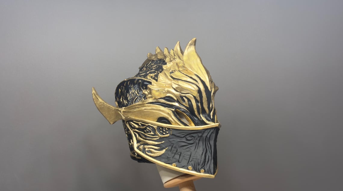 Oathbreaker Helmet Baldur's Gate 3 - BG3 Cosplay Prop - Etsy