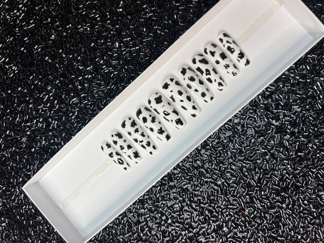 Cow Print Long Coffin Press-on Nails - Trendy and Chic White Cow Nails ...