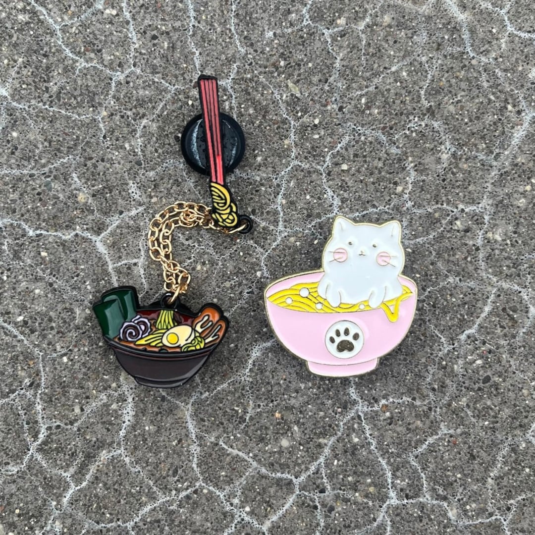 METAL Cat / Ramen Shoe Charm - Etsy