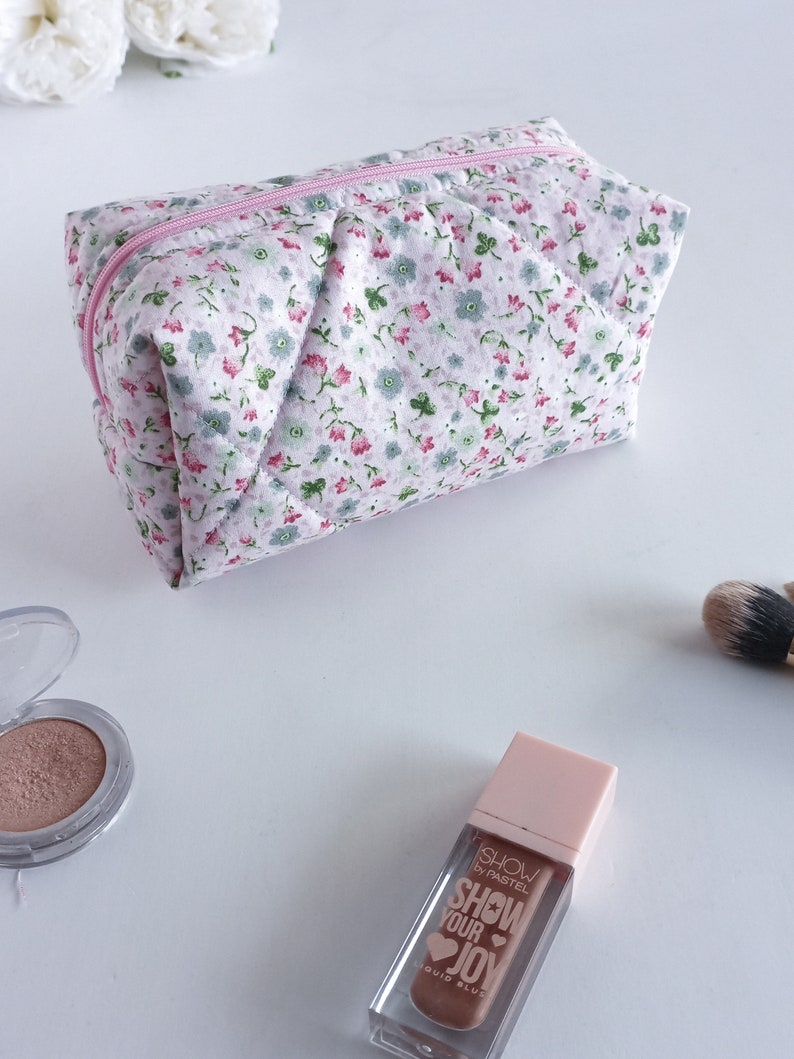 Pink Floral Makeup Bag Quilted Cotton Cosmetic Bag Toiletry Etsy
