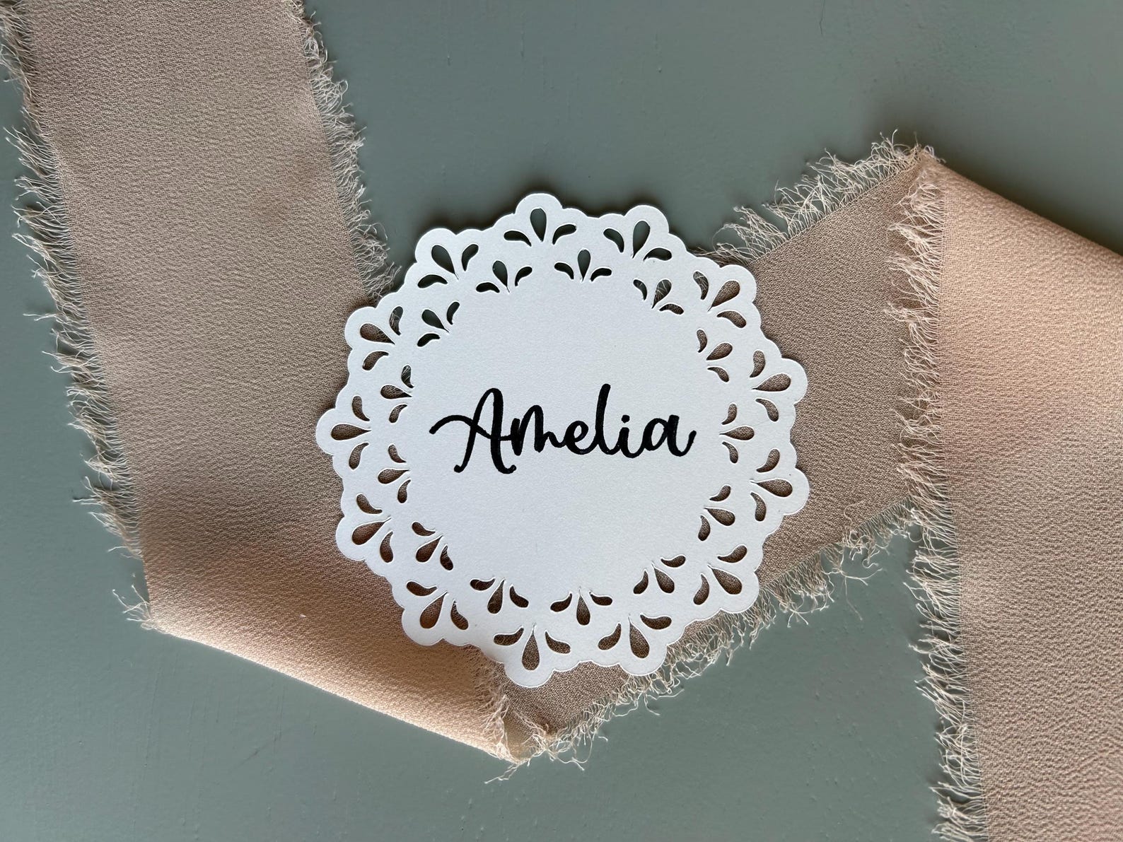 Custom Place Cards | Round, Doily Design | Set of 5 | Weddings, Bridal ...