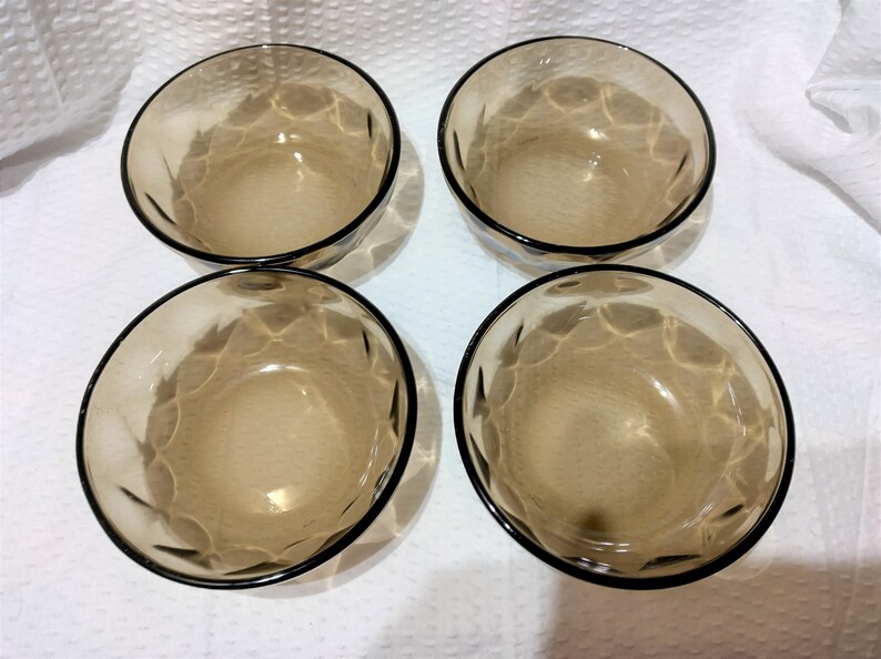 Vintage Pyrex Ovenware Smoky Brown Teardrop Fireside Pattern Bowls Four ...