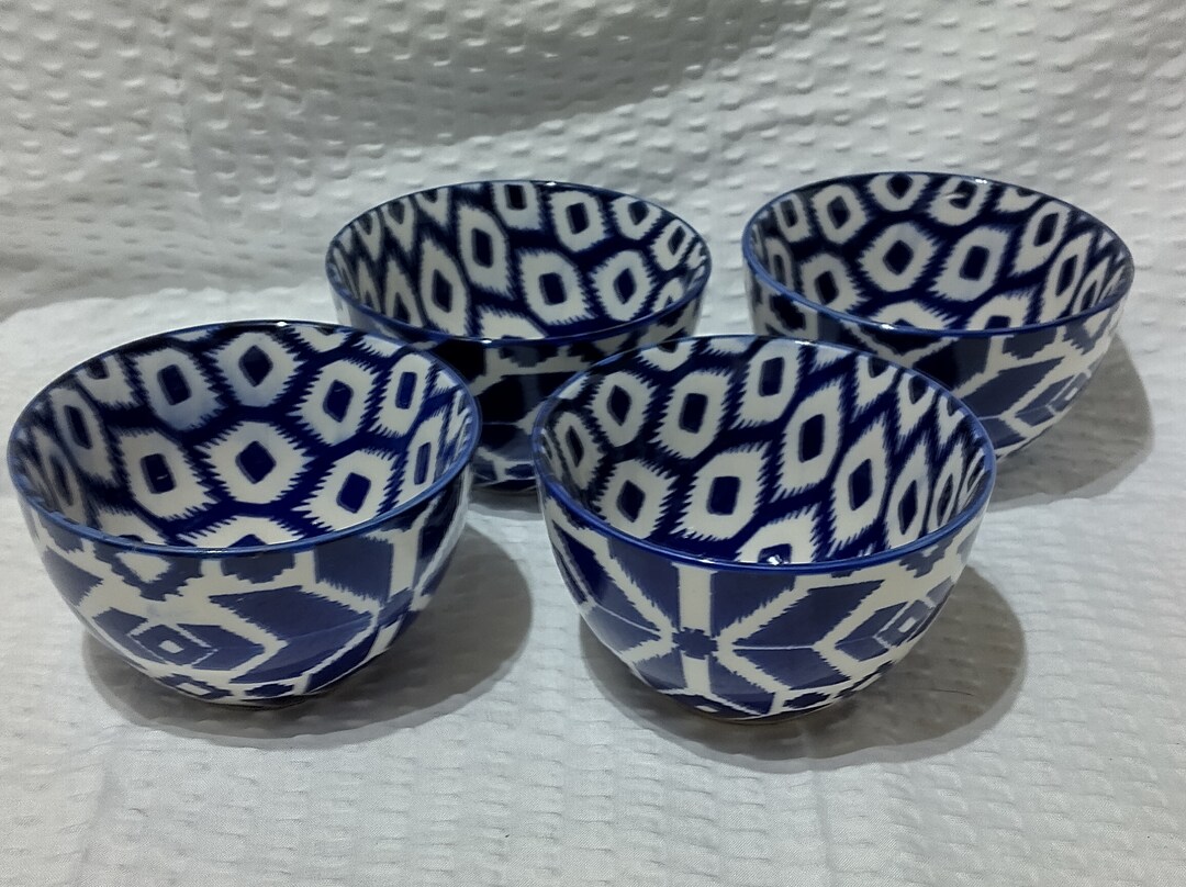 White and Cobalt Blue Aztec Pattern BIA Cordon Bleu Custard Bowls - Set ...