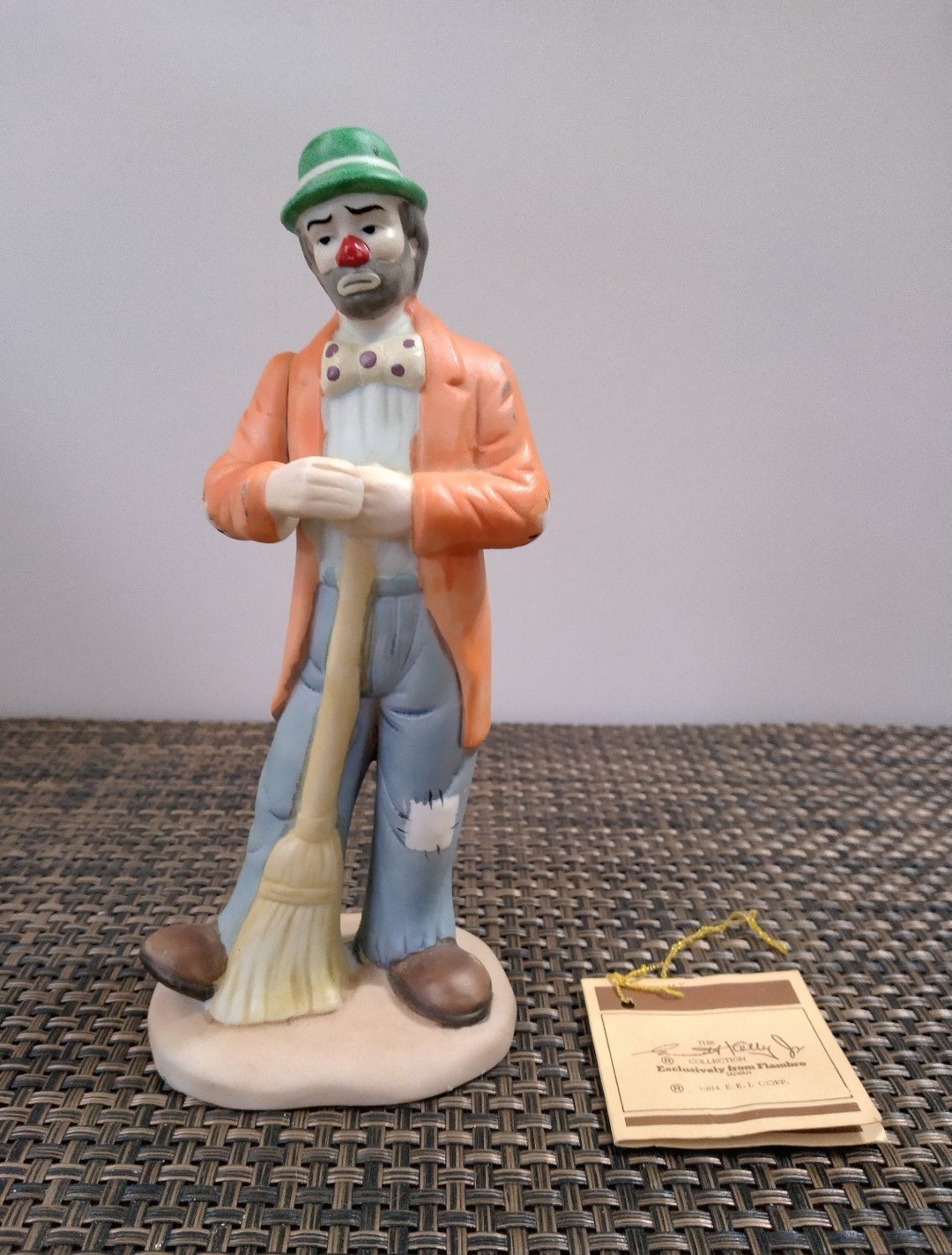 Vintage 1984 Emmett Kelly With Broom Sweeping up Figurine Includes Tag ...