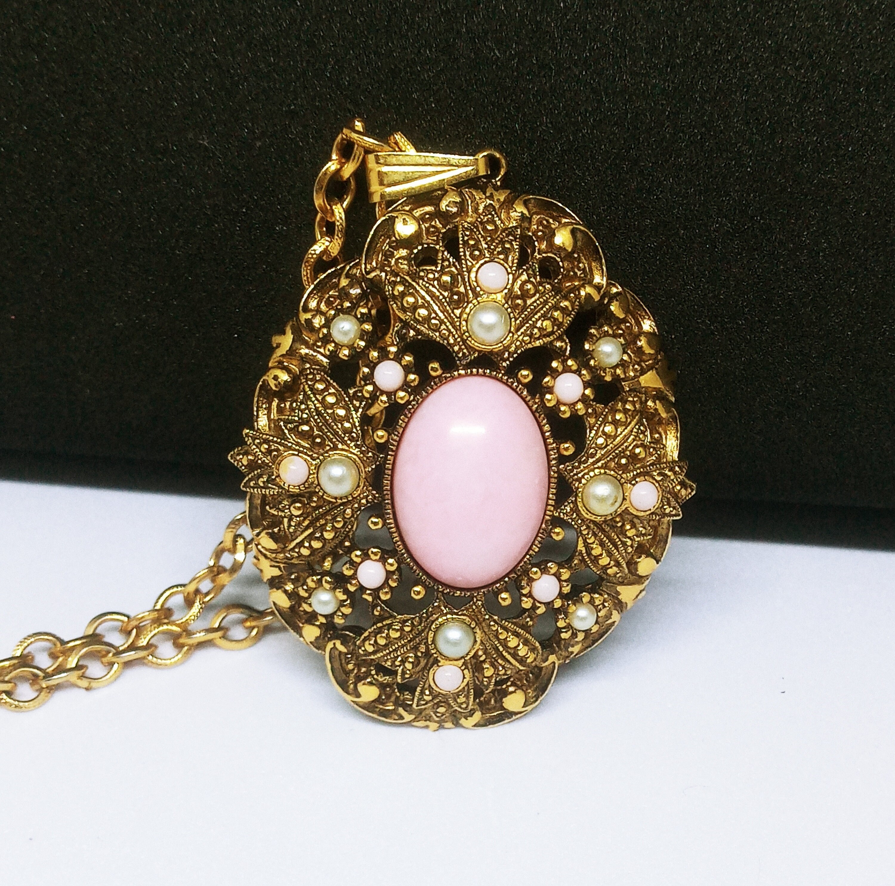 Vintage 1974 Avon Queen Anne's Lace Pendant and Necklace - Etsy