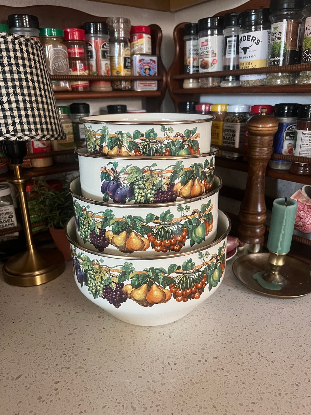 Vintage Enamelware Retro Bowl, Set of 4 Tabletops Unlimited ...