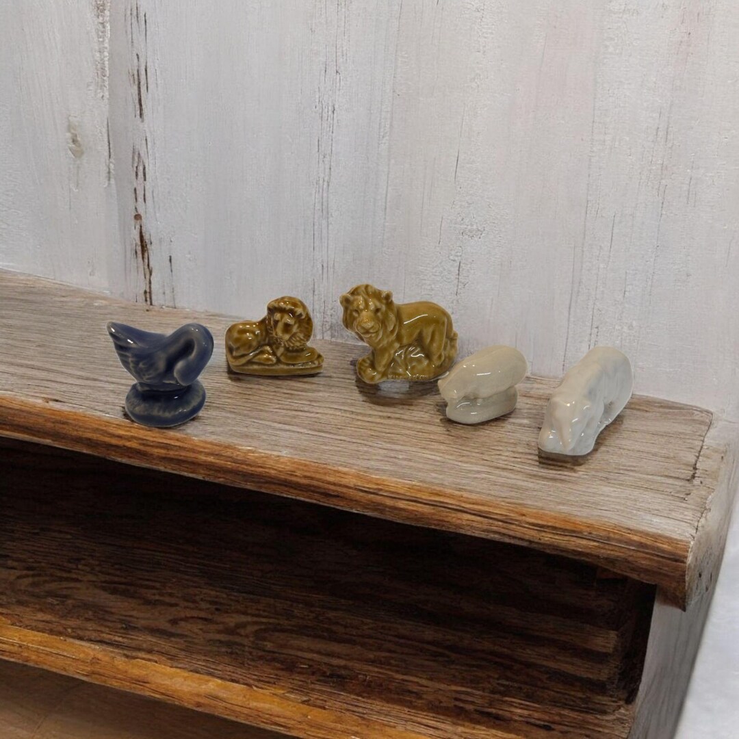 Lot of 5 Vintage Wade England Red Rose Tea Figurines Lions, Bears Goose ...