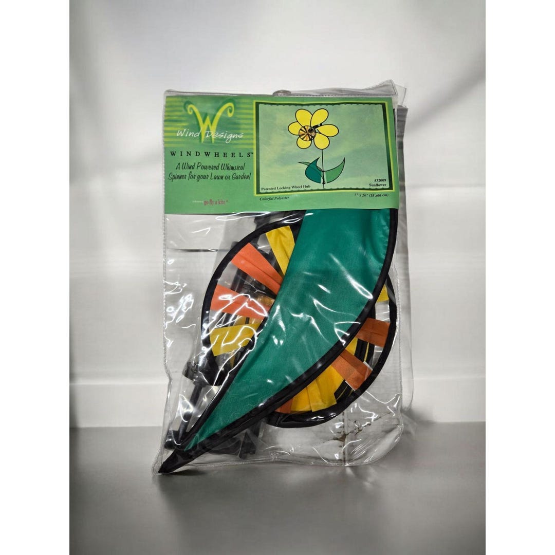 Vintage 2000 Wind Designs Wind Wheel 3D Sunflower Spinning Garden ...