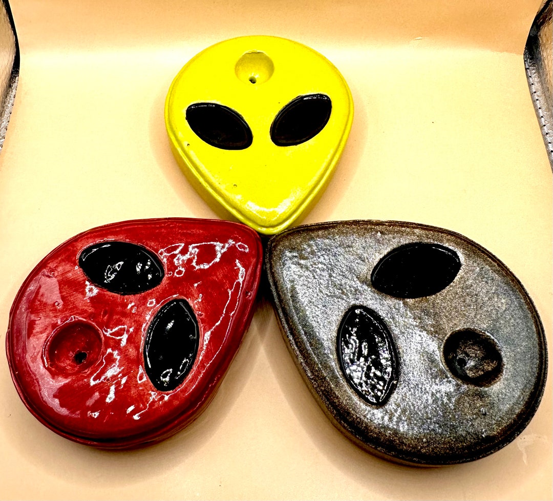 Alien Pipe - Etsy